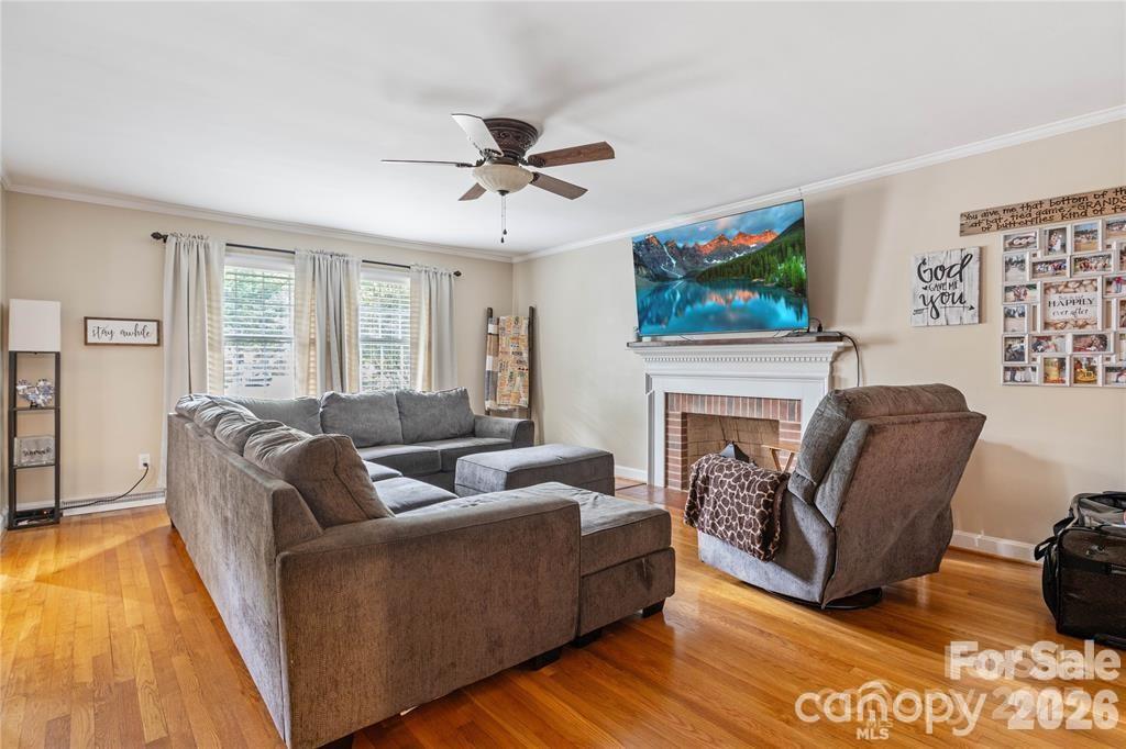 Photo 4 of 211 General Stonewall Jackson Drive, Stanley, NC