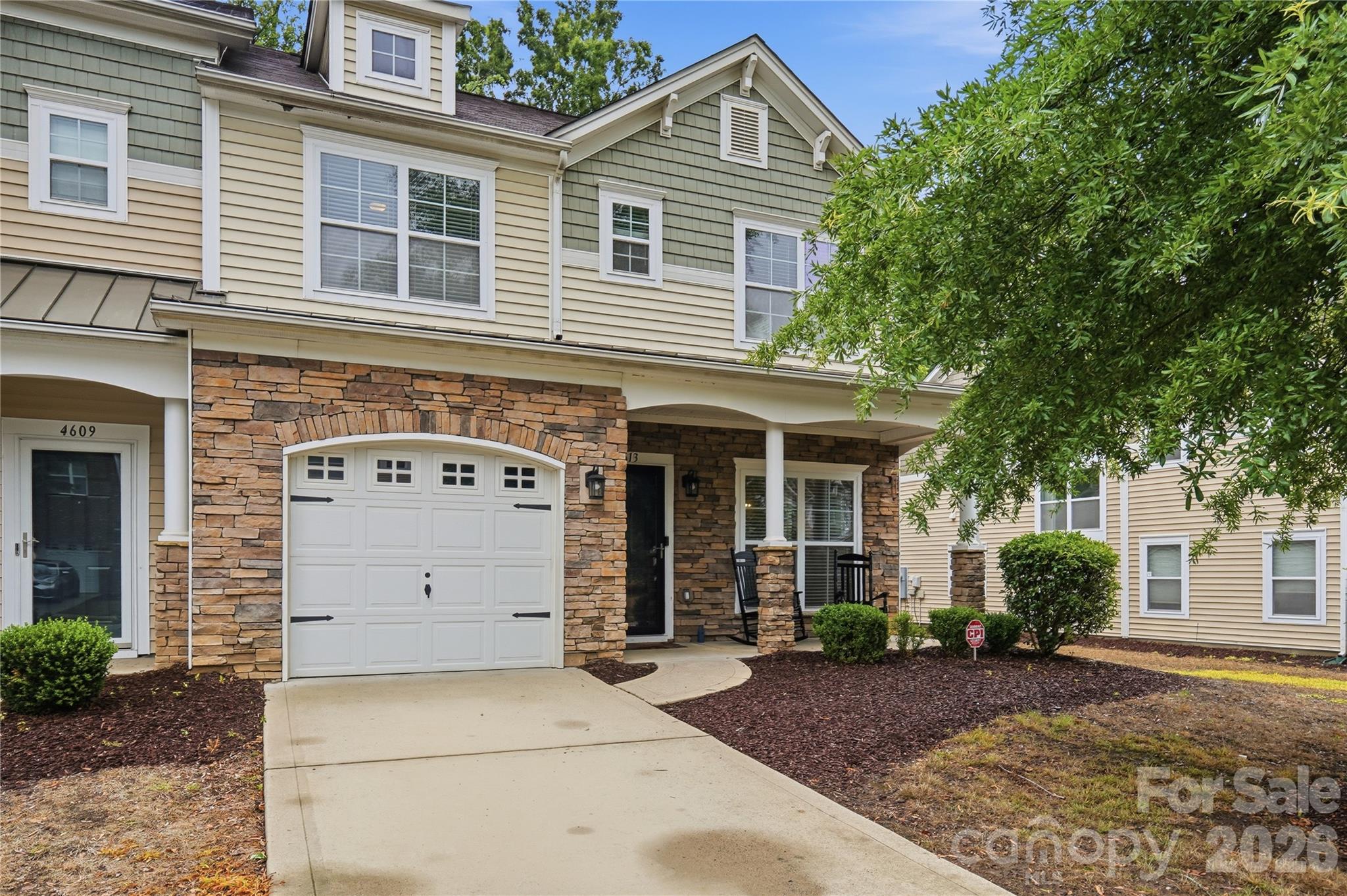 Home for sale at 4613 Craigmoss Lane, Charlotte, NC — photo 1 of 37
