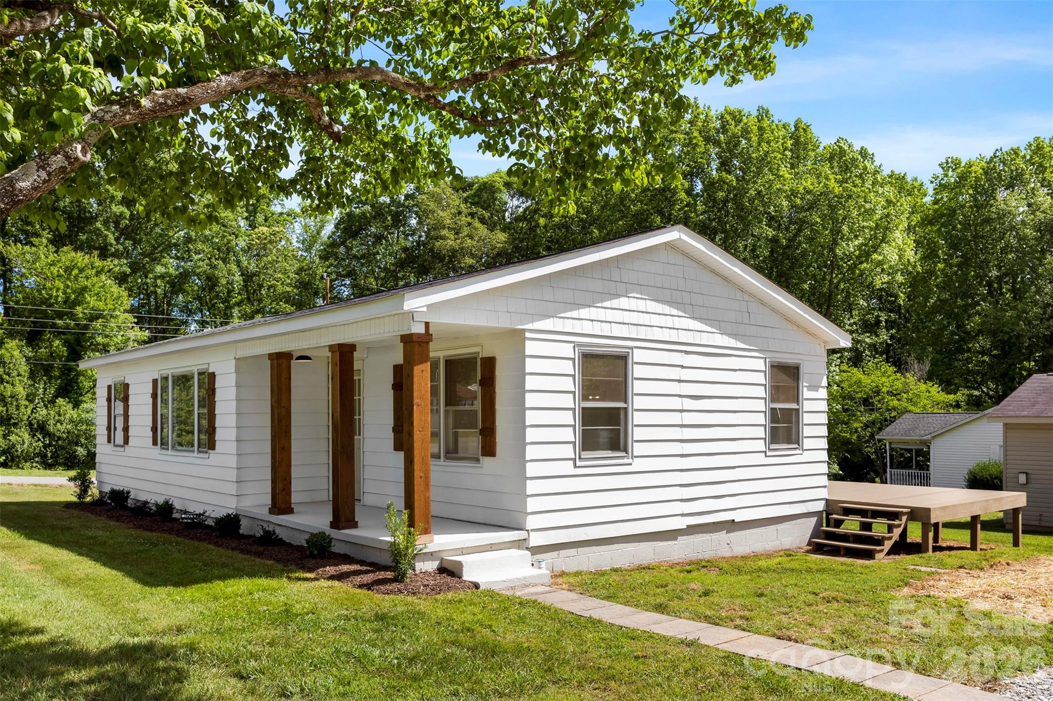 301 Gittens Street, Lowell, NC - photo 16 of 28