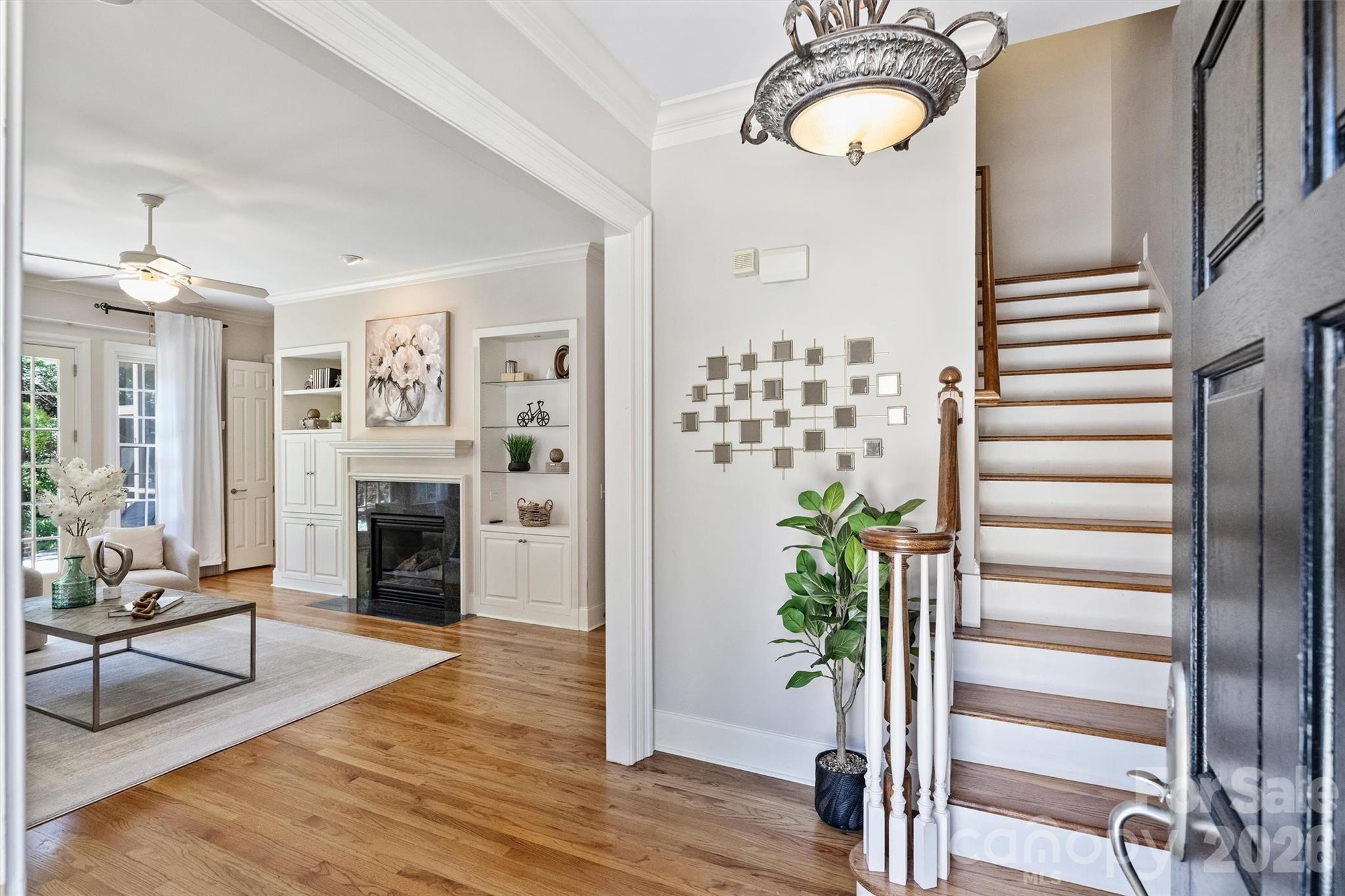 Photo 3 of 1115 S Kings Drive, Charlotte, NC