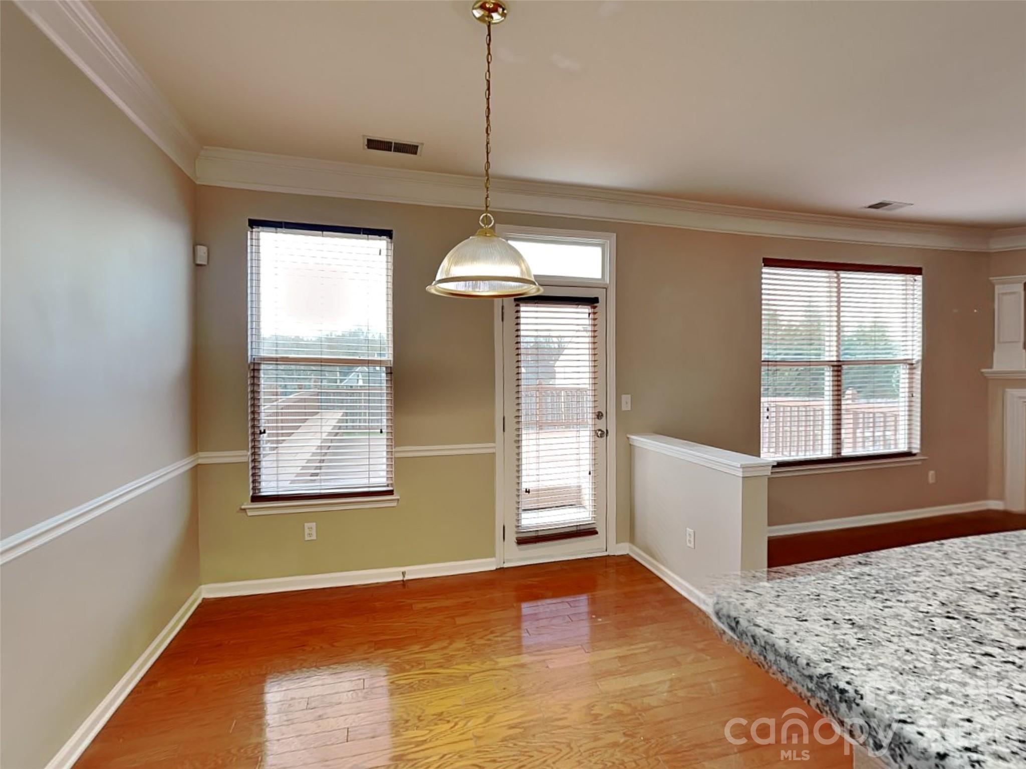 Photo 5 of 12927 Deaton Hill Drive, Charlotte, NC