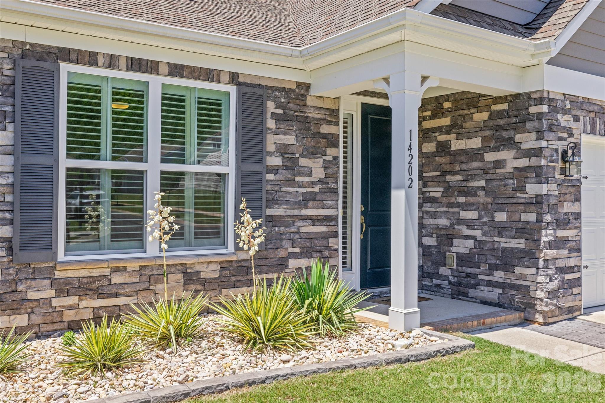 Photo 2 of 14202 Goldenrod Trace Road, Charlotte, NC