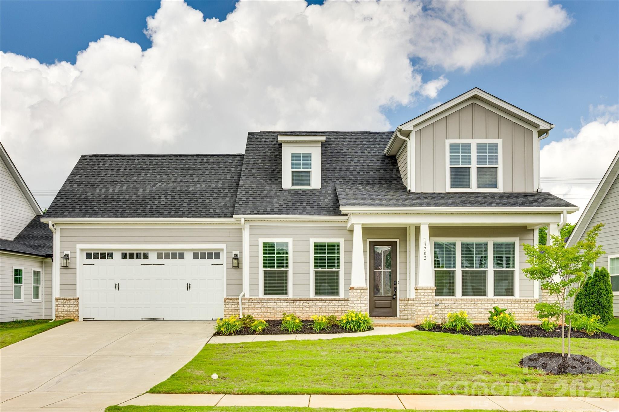 13702 Tranquil Day Drive, Matthews, NC