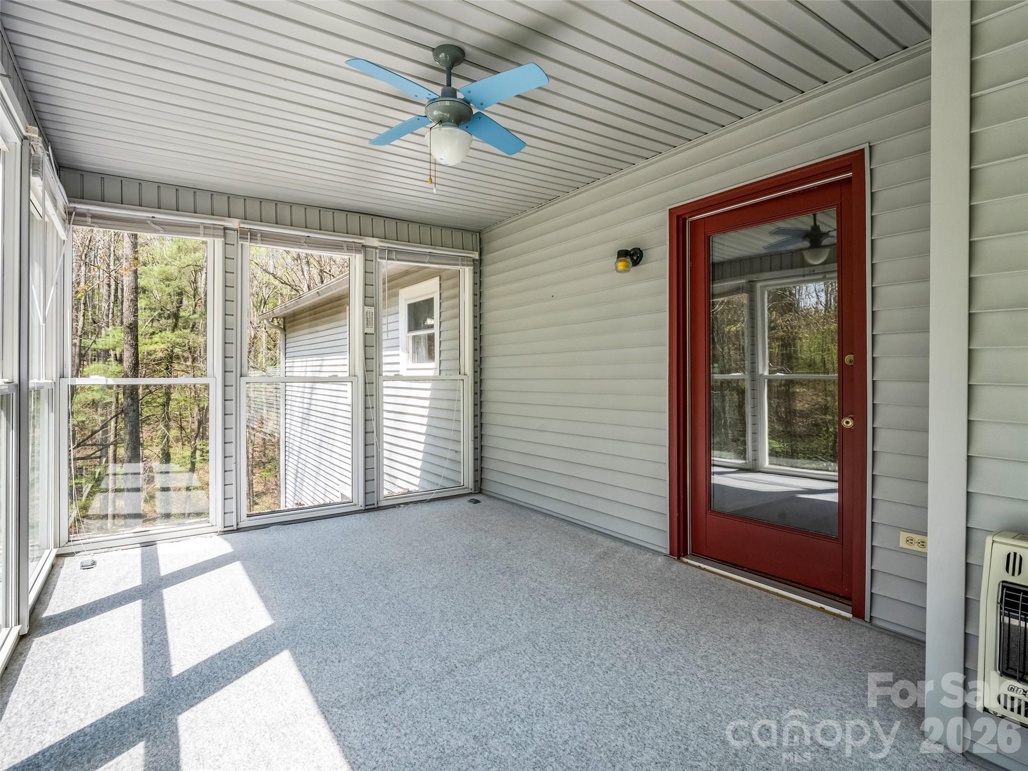 525 Maren Court, Hendersonville, NC - photo 14 of 33