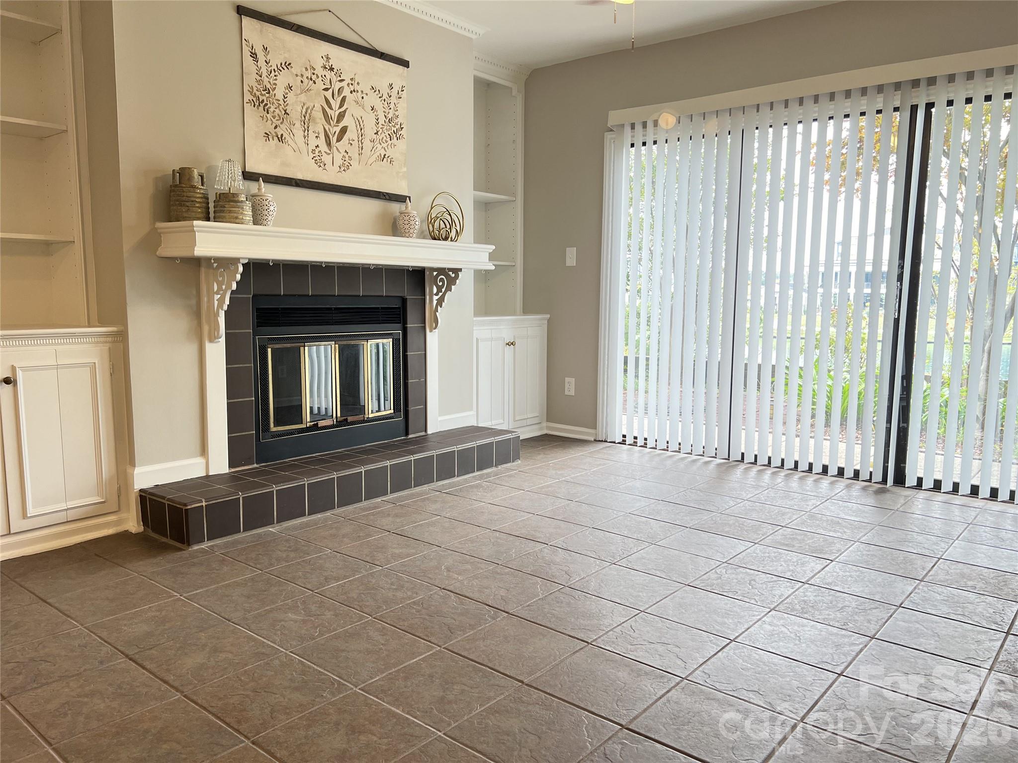 Photo 3 of 9041 J M Keynes Drive, Charlotte, NC