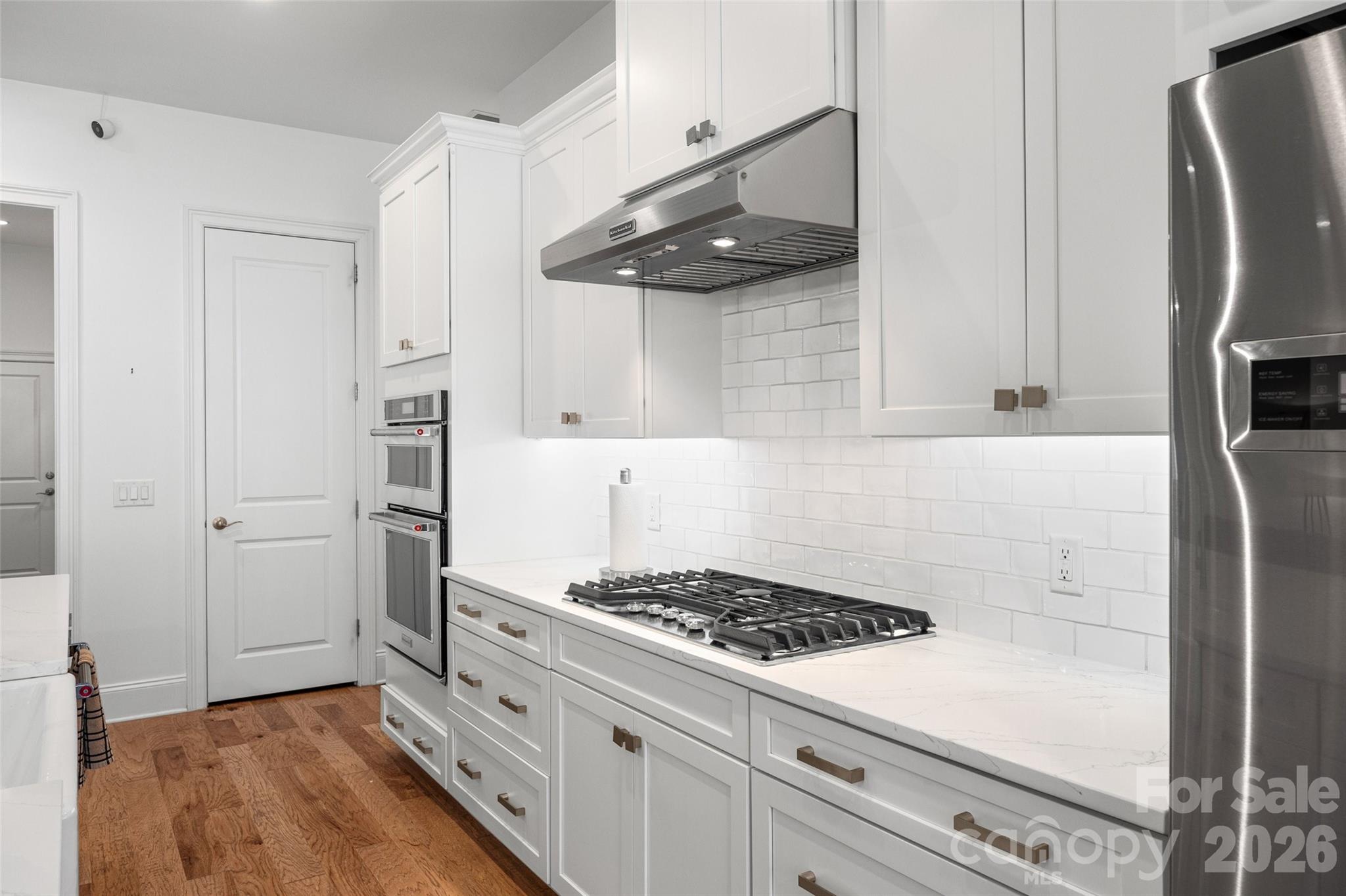 Photo 18 of 15927 Vale Ridge Drive, Charlotte, NC