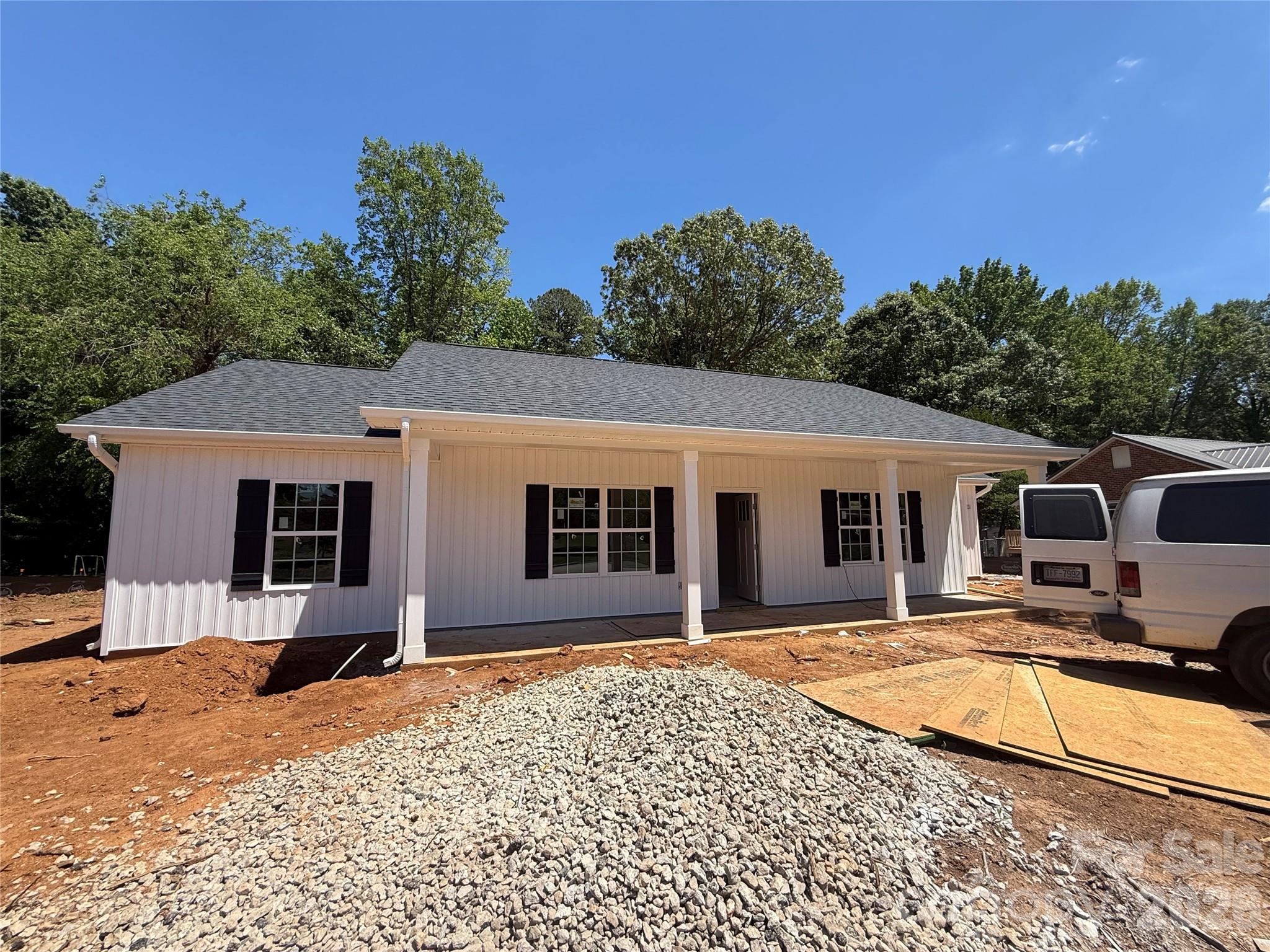 503 Quail Lane, Lexington, NC - photo 2 of 12