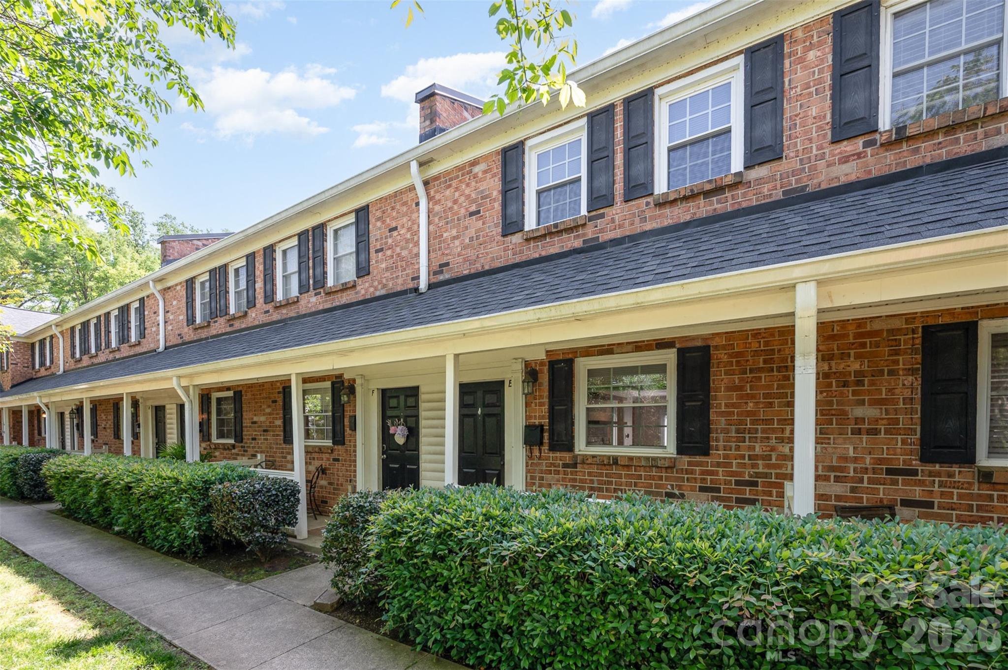 Photo 33 of 1218 Green Oaks LaneE, Charlotte, NC