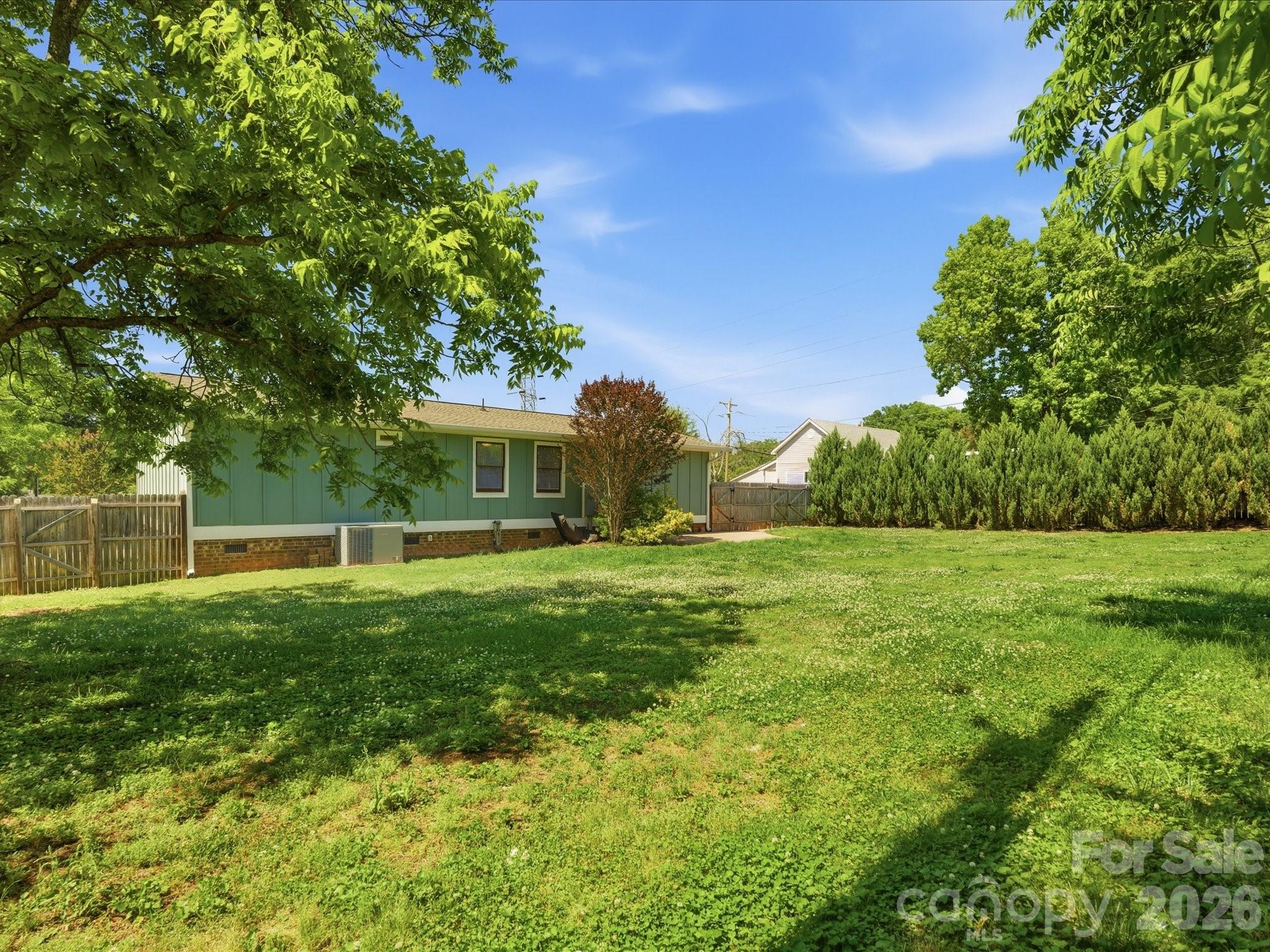 303 Sidney Johnson Street, Fort Mill, SC - photo 35 of 38