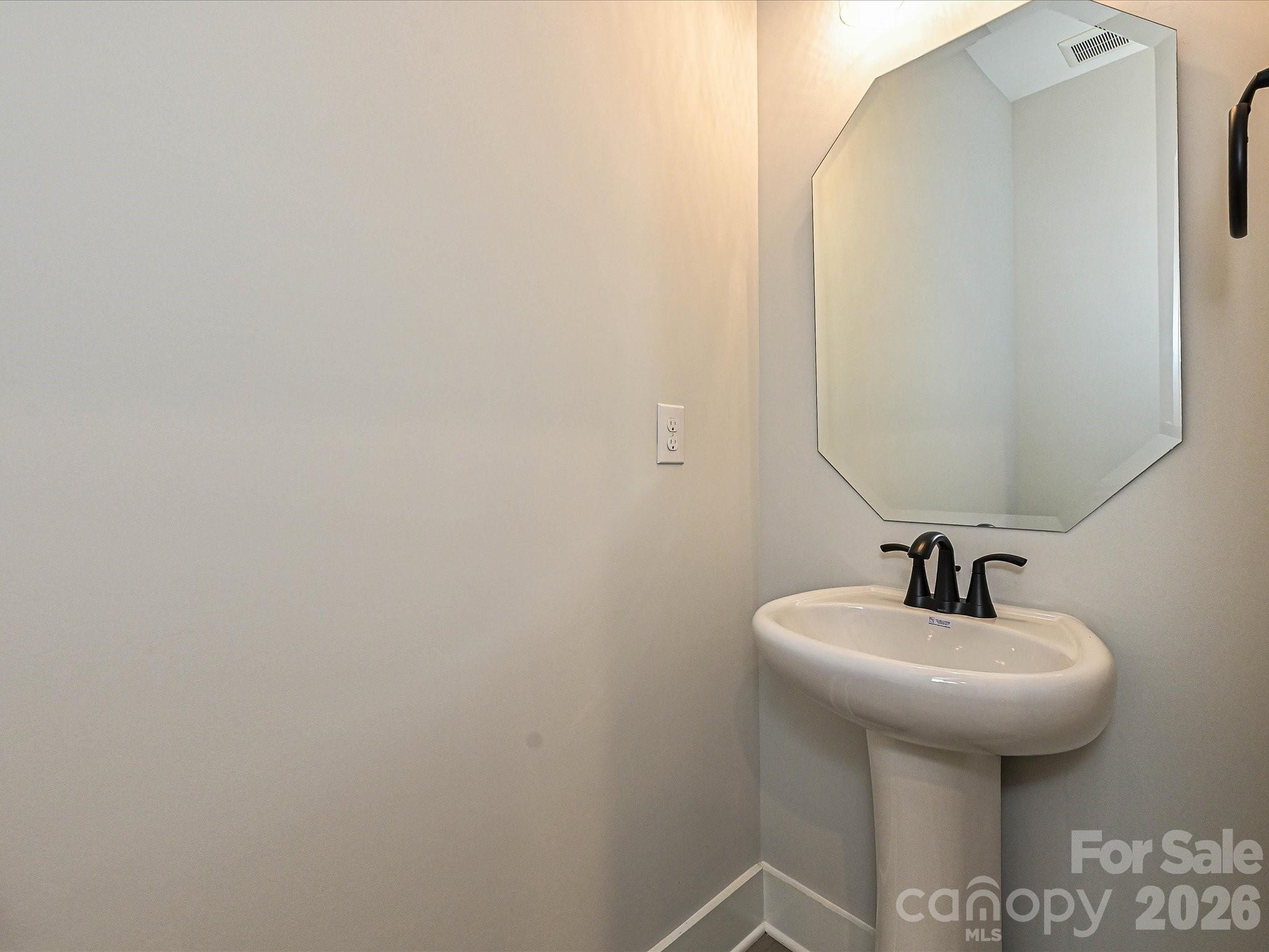 Photo 13 of 908 Callahan StreetEQX1664, Charlotte, NC