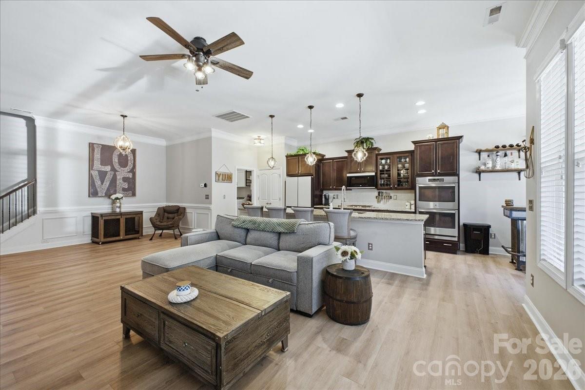 Photo 12 of 4406 Clos Du Val Road, Charlotte, NC