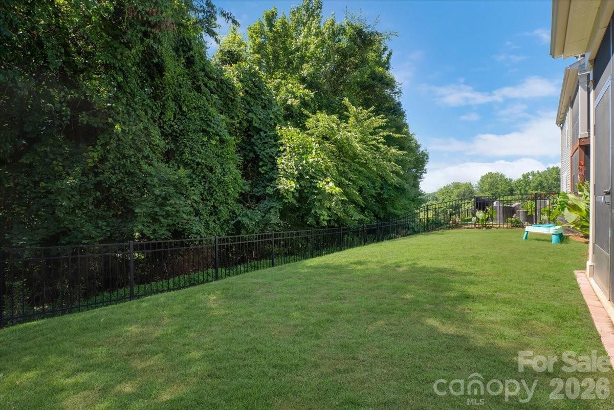 Photo 36 of 5122 Mount Clare Lane, Charlotte, NC