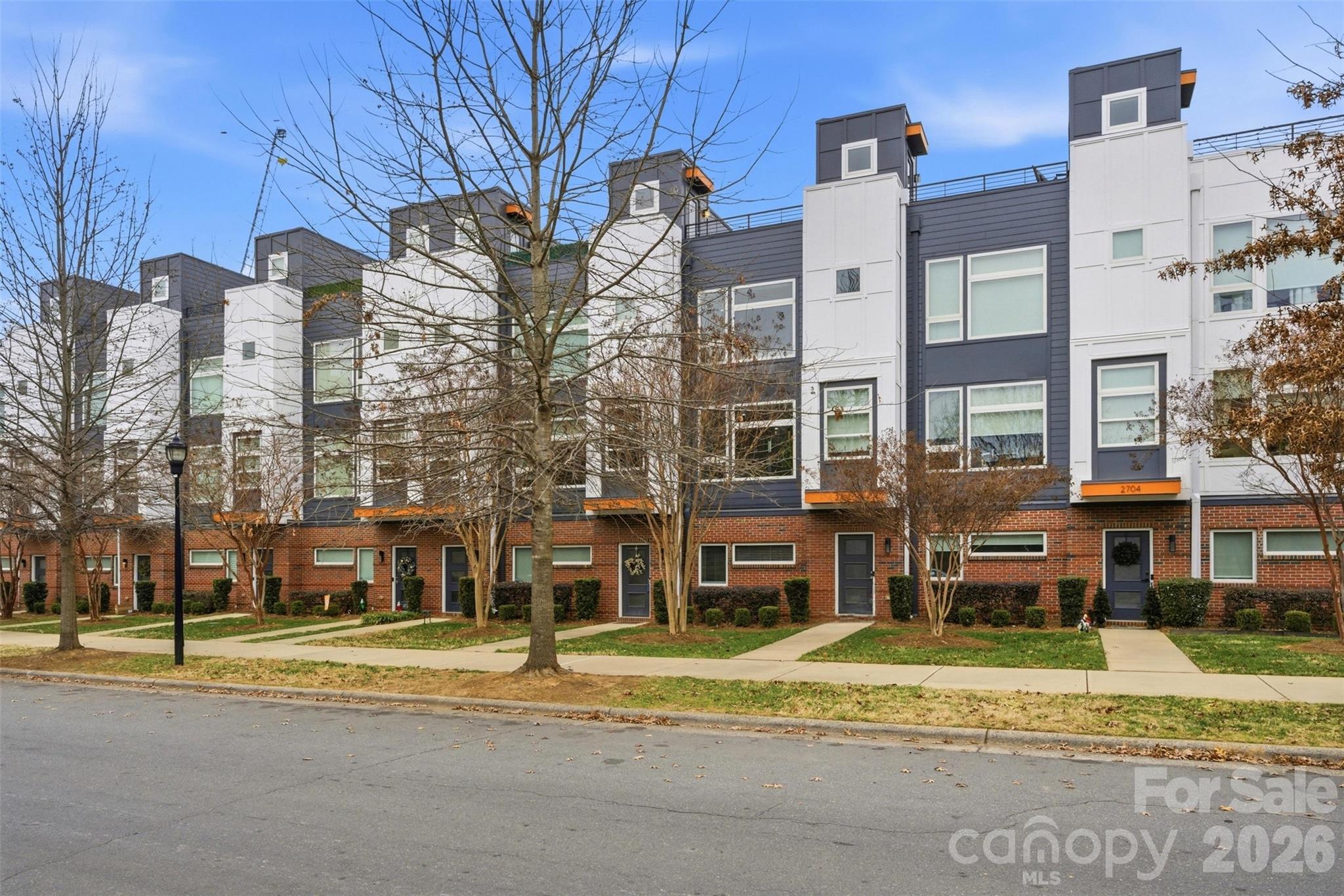 Photo 4 of 2712 Youngblood Street, Charlotte, NC