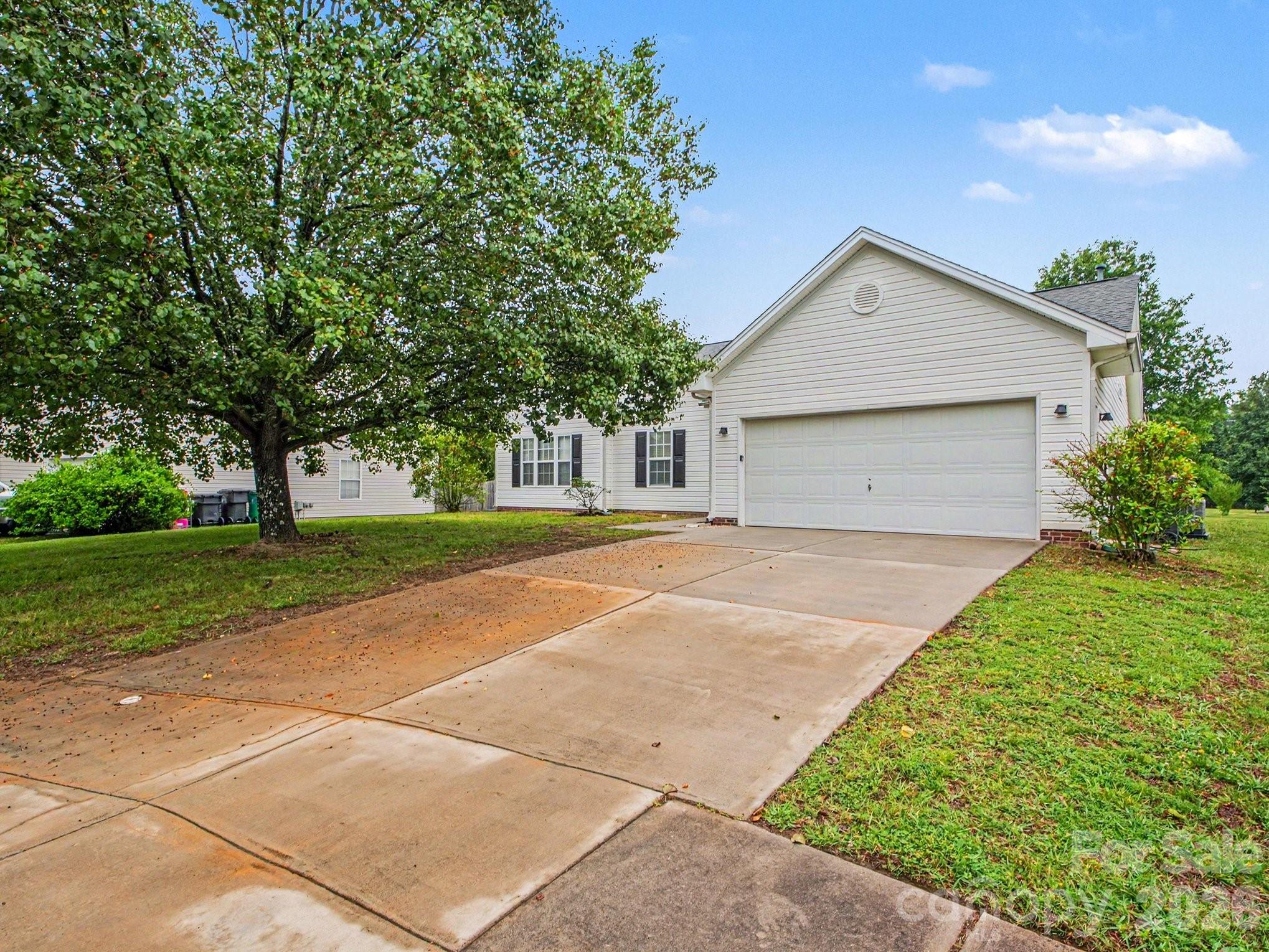 510 Ruxton Court, Charlotte, NC - photo 2 of 21