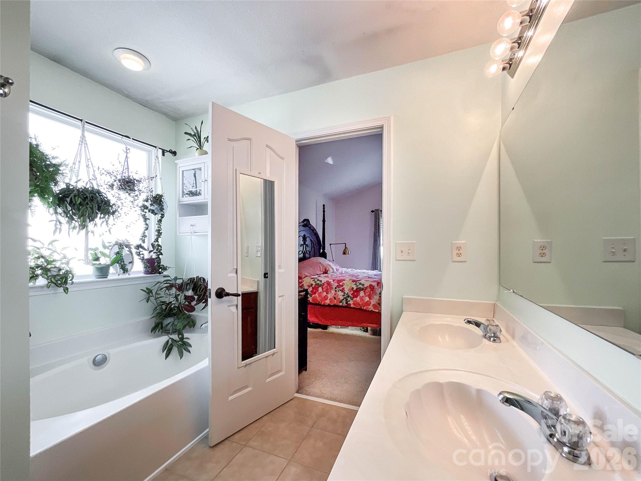 Photo 18 of 15137 Oldcorn Lane, Charlotte, NC