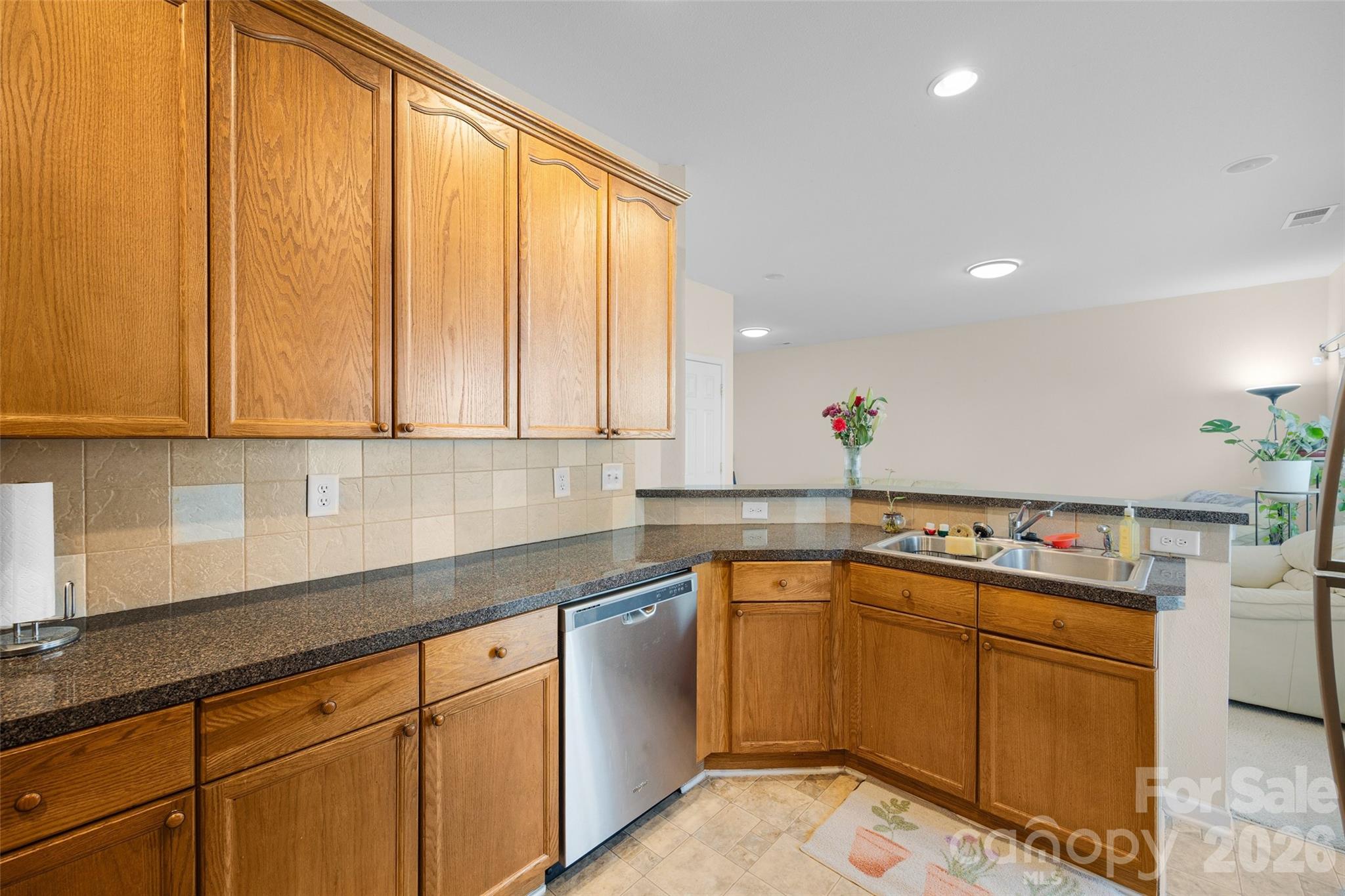 Photo 11 of 330 Bridal Veil Drive, Charlotte, NC