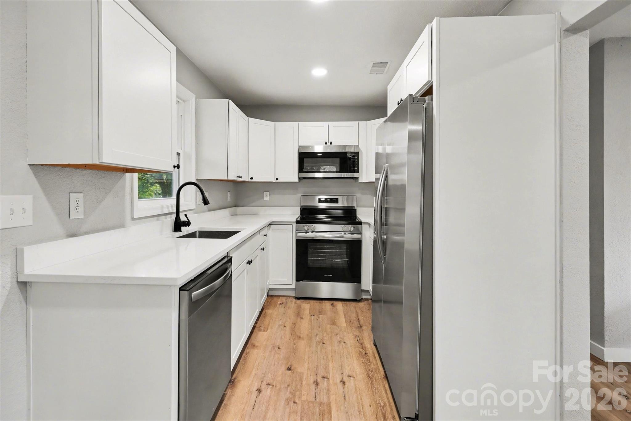 Photo 10 of 2534 Druid Hills Way, Charlotte, NC