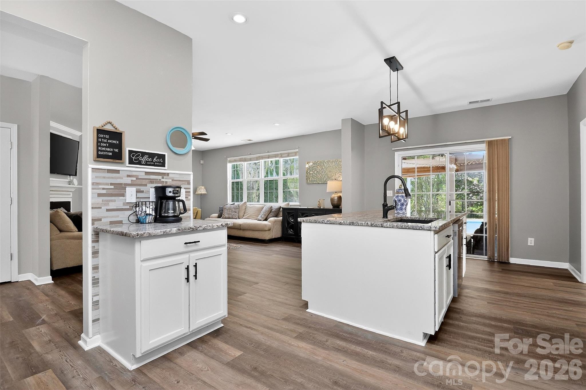 Photo 8 of 17126 Cambridge Woods Court, Charlotte, NC