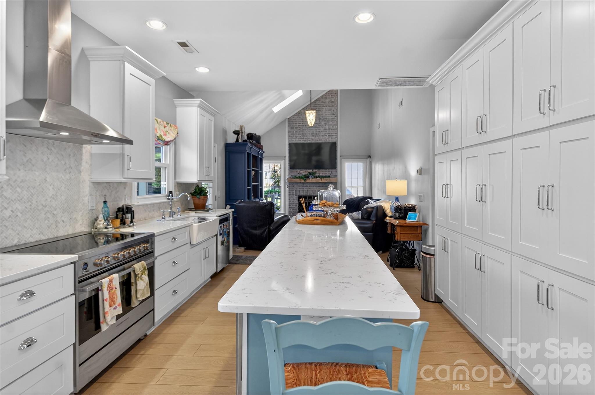 Photo 13 of 8601 Walsham Drive, Charlotte, NC