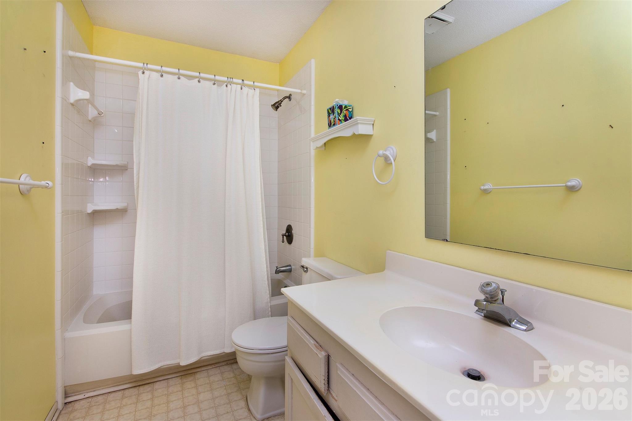 Photo 14 of 6116 Heath Ridge CourtH, Charlotte, NC