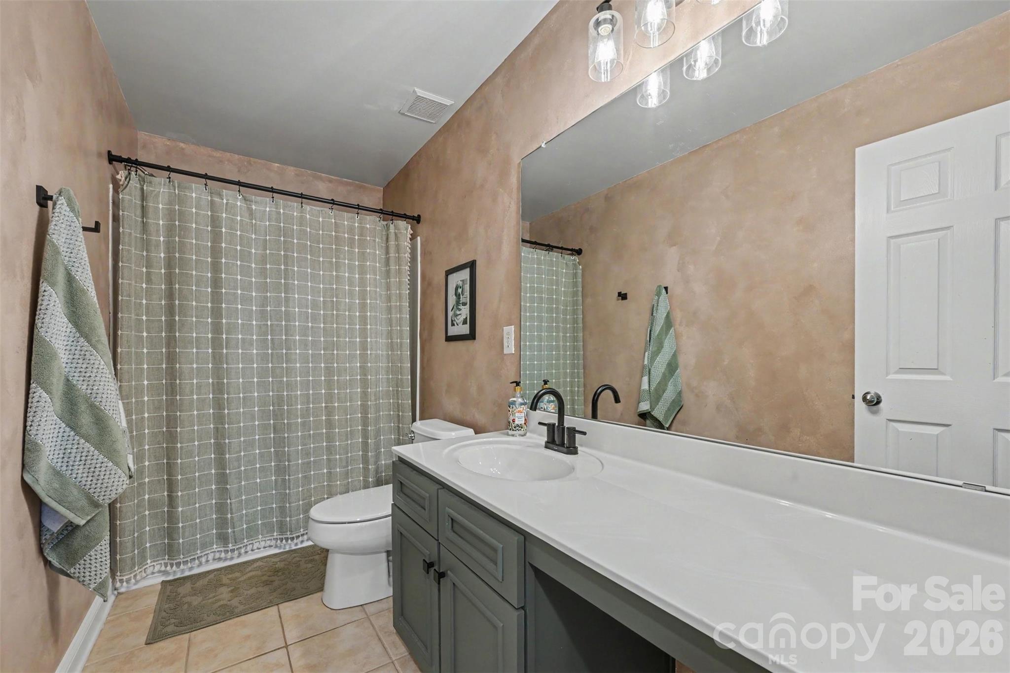 Photo 23 of 8915 Oransay Way, Charlotte, NC