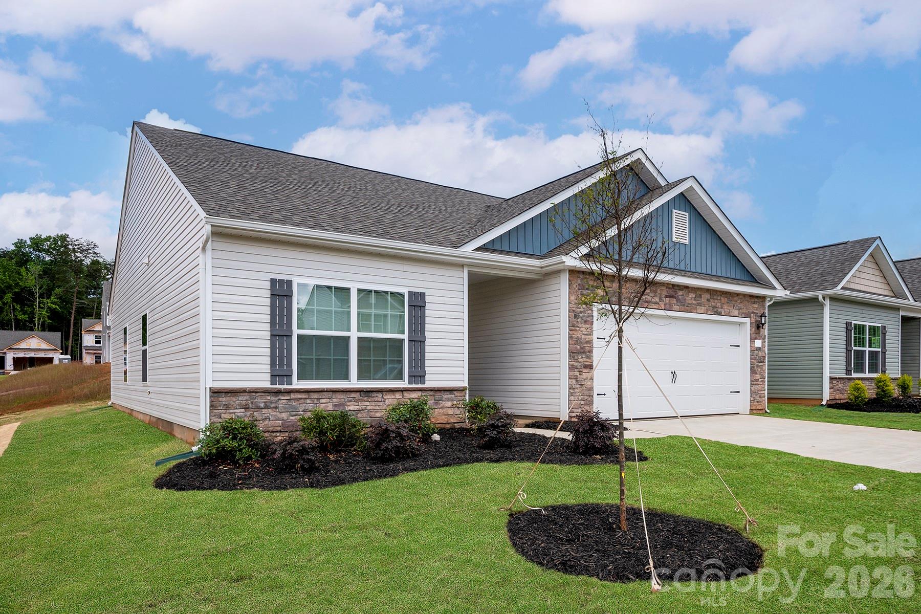 Photo 2 of 704 Willow Estates Drive, Shelby, NC