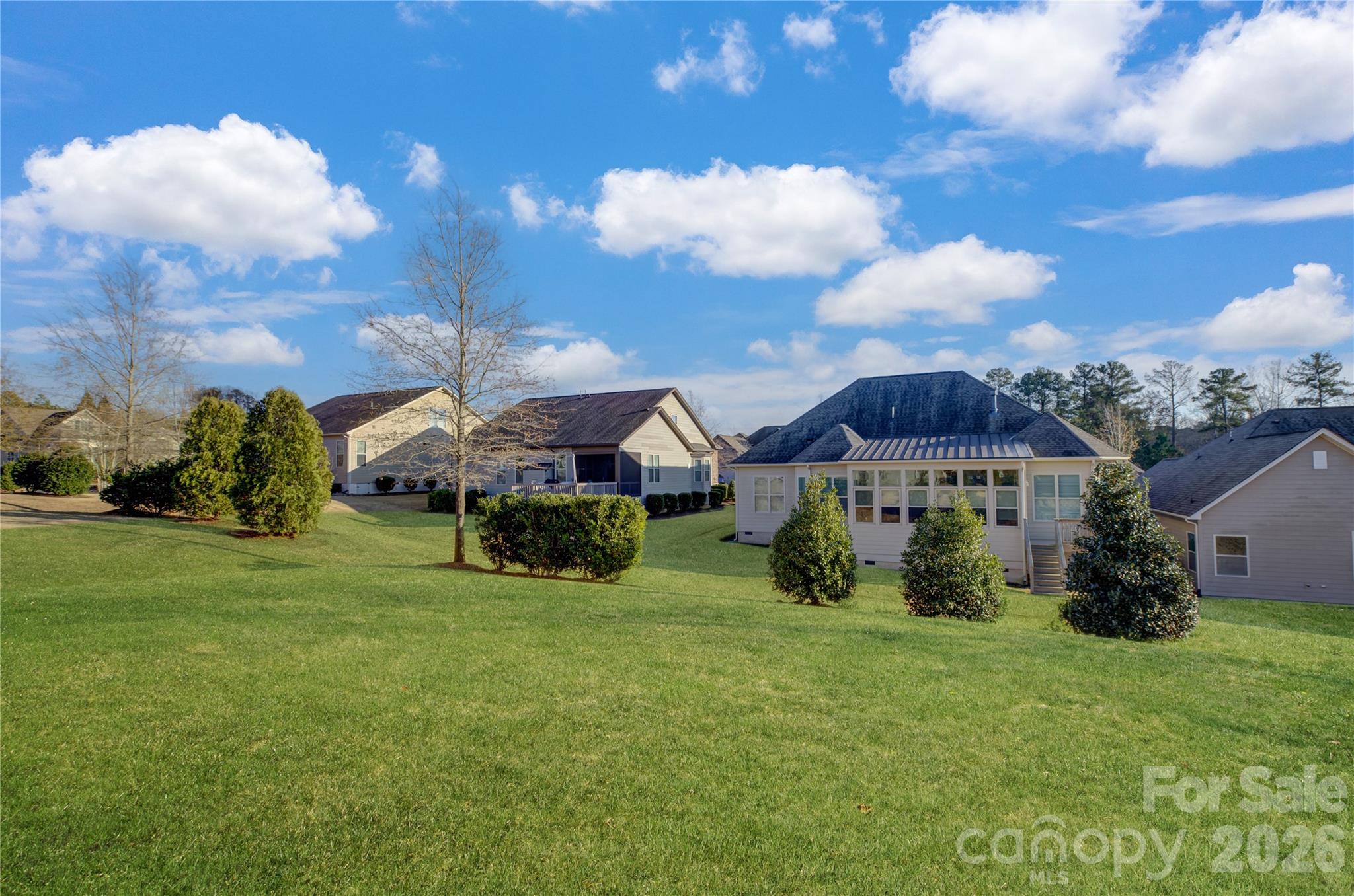 Photo 3 of 15511 Lake Ridge Road, Charlotte, NC