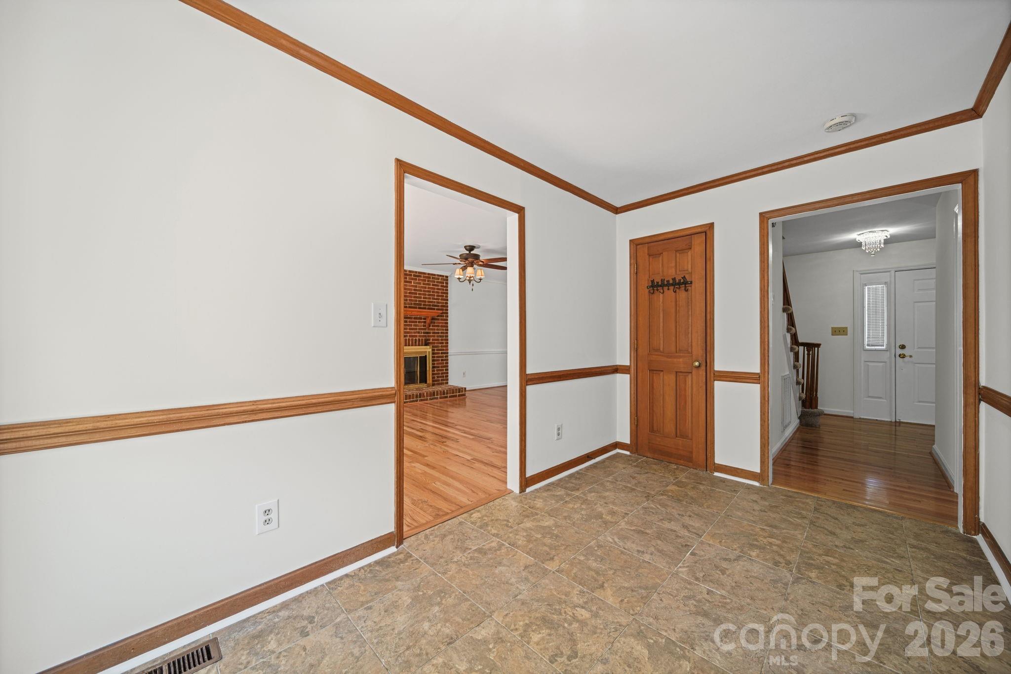 Photo 6 of 6520 Dougherty Drive, Charlotte, NC