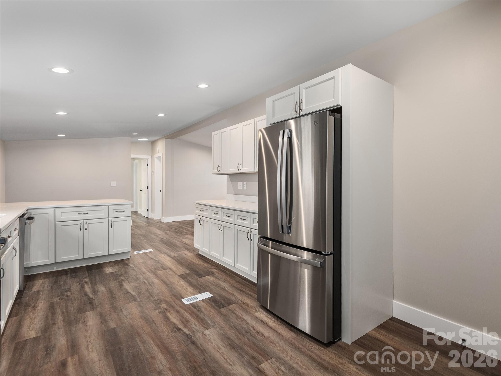 22 Honey Locust Lane, Candler, NC - photo 12 of 22