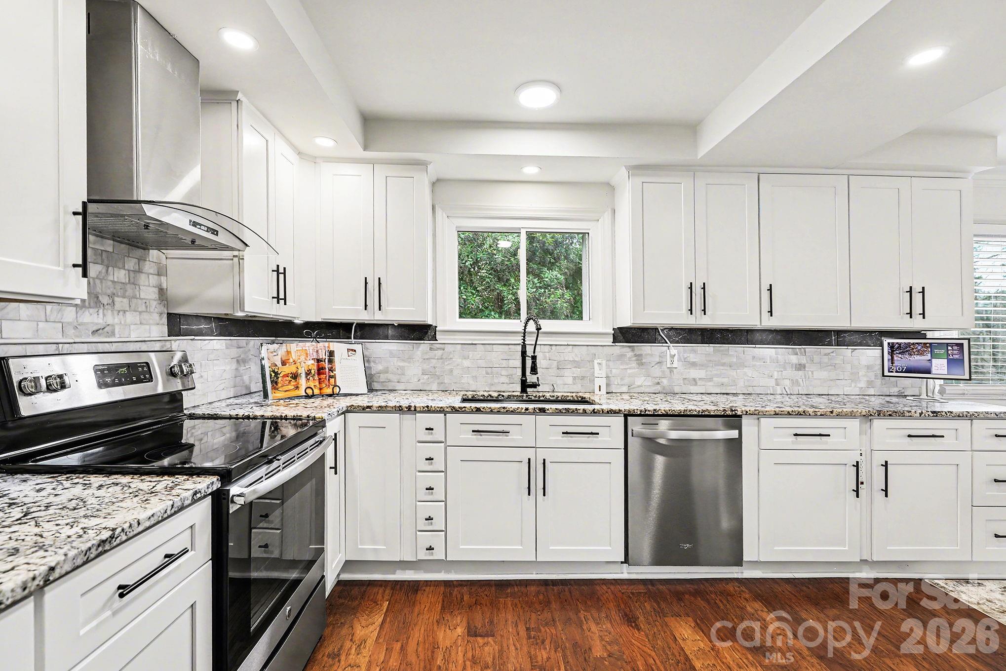 Photo 10 of 123 Old Bell Road, Charlotte, NC