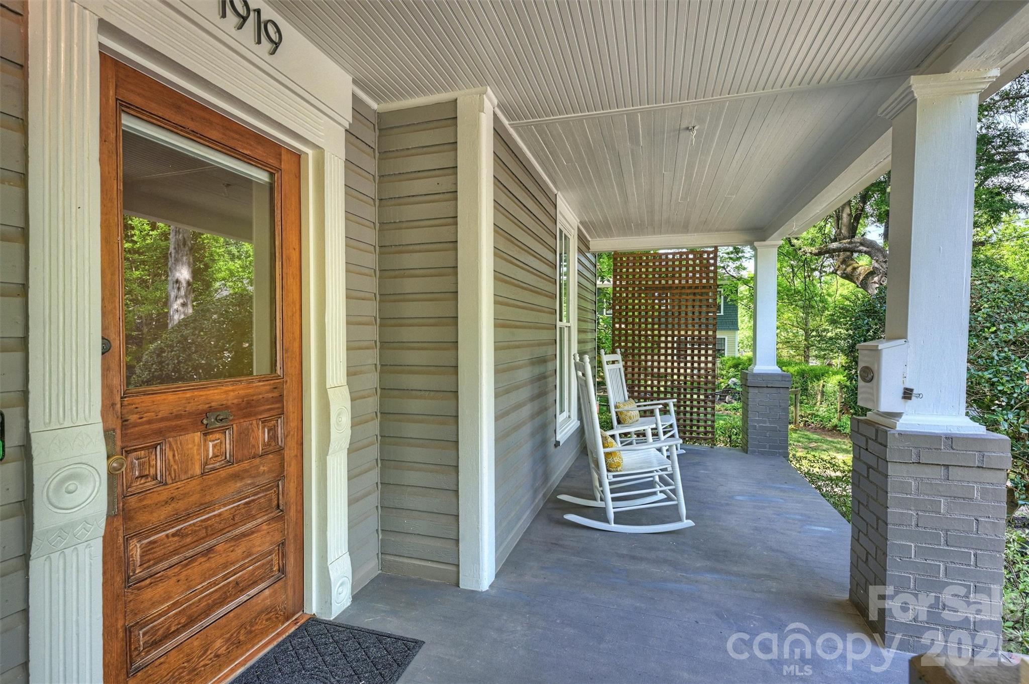 Photo 4 of 1919 Springdale Avenue, Charlotte, NC