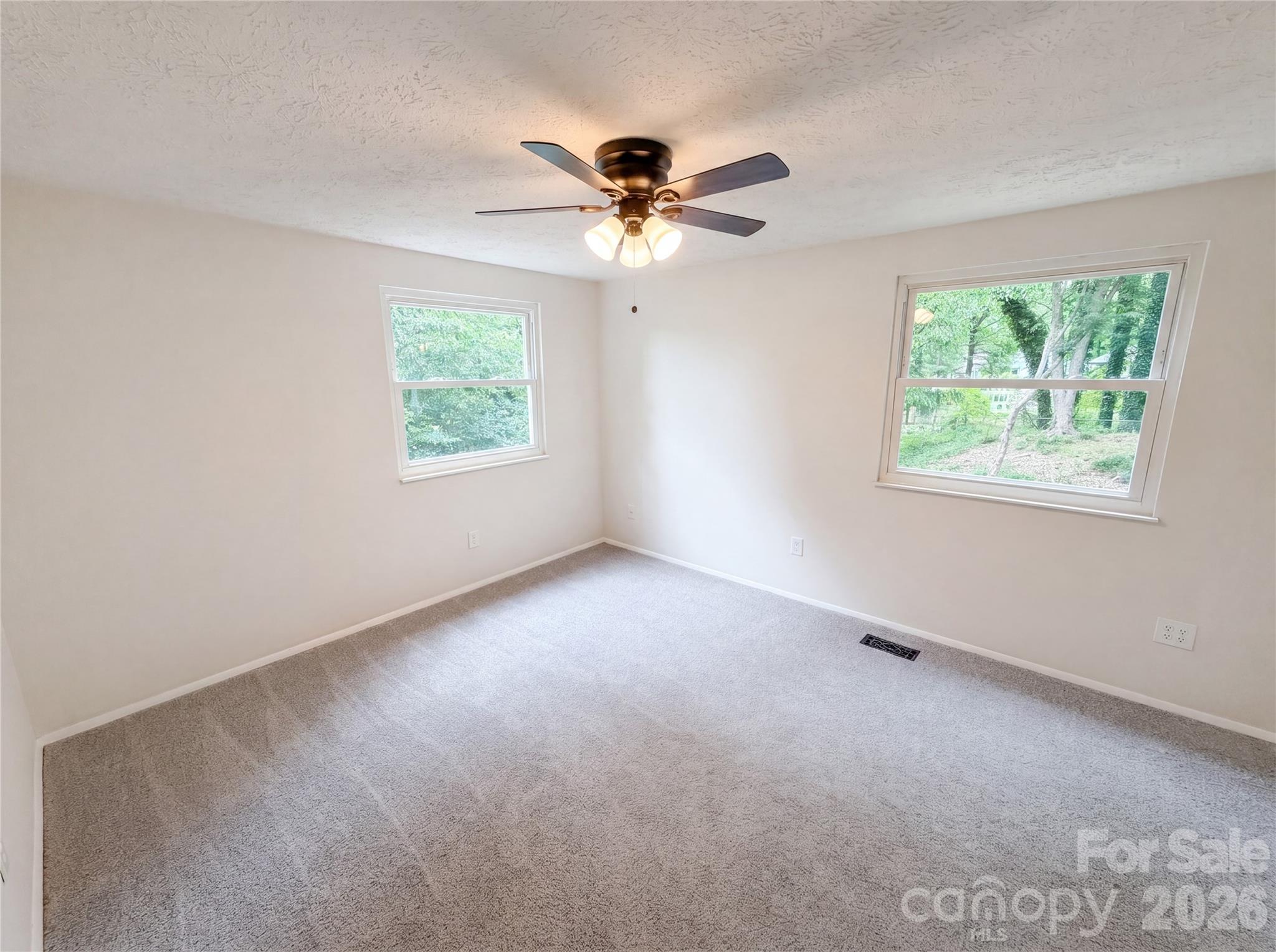 Photo 12 of 7827 Mallen Drive, Charlotte, NC