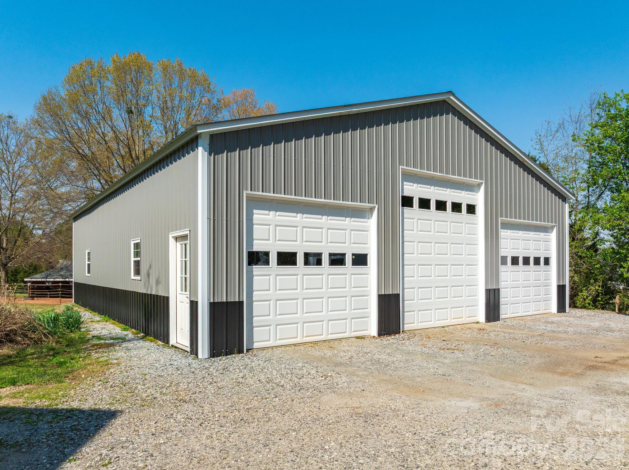 1570 Roddy Road, Campobello, SC - photo 27 of 39