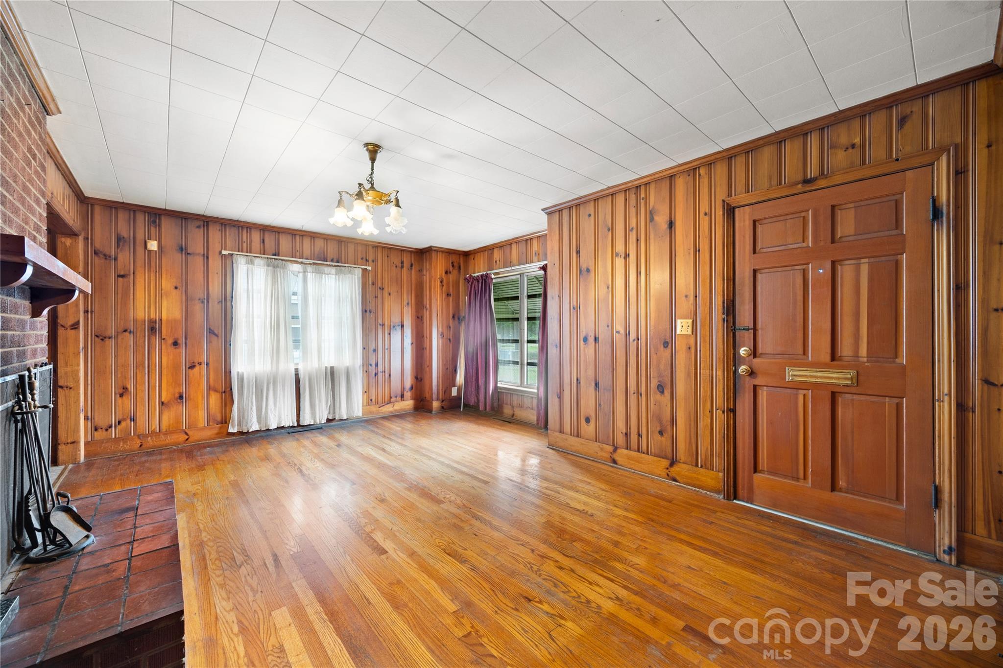 419 S Pearl Street, Troy, NC - photo 7 of 28