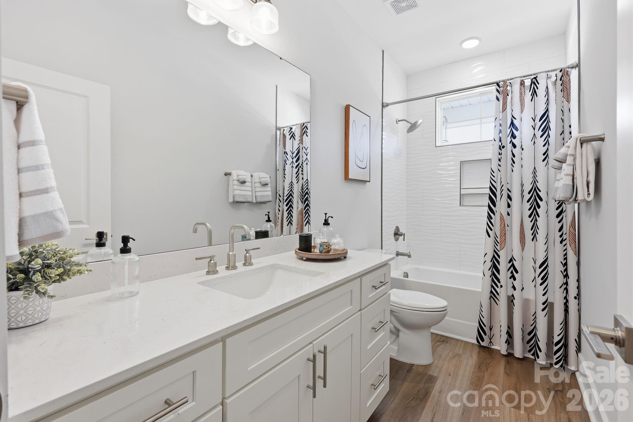 8612 Chagrin Drive, Cornelius, NC - photo 13 of 47