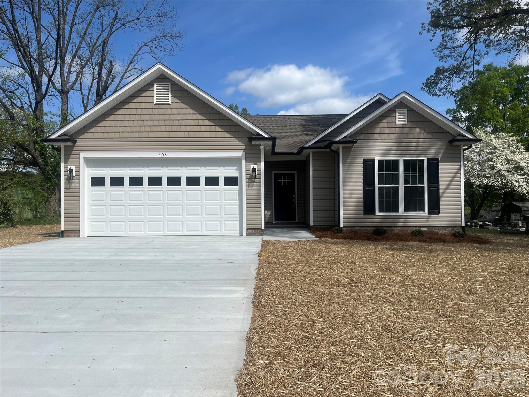Photo 2 of 403 E 21st Street, Kannapolis, NC