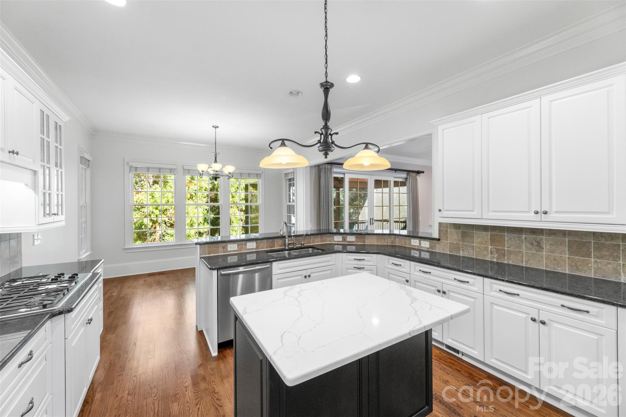 Photo 5 of 8928 Heydon Hall Circle, Charlotte, NC