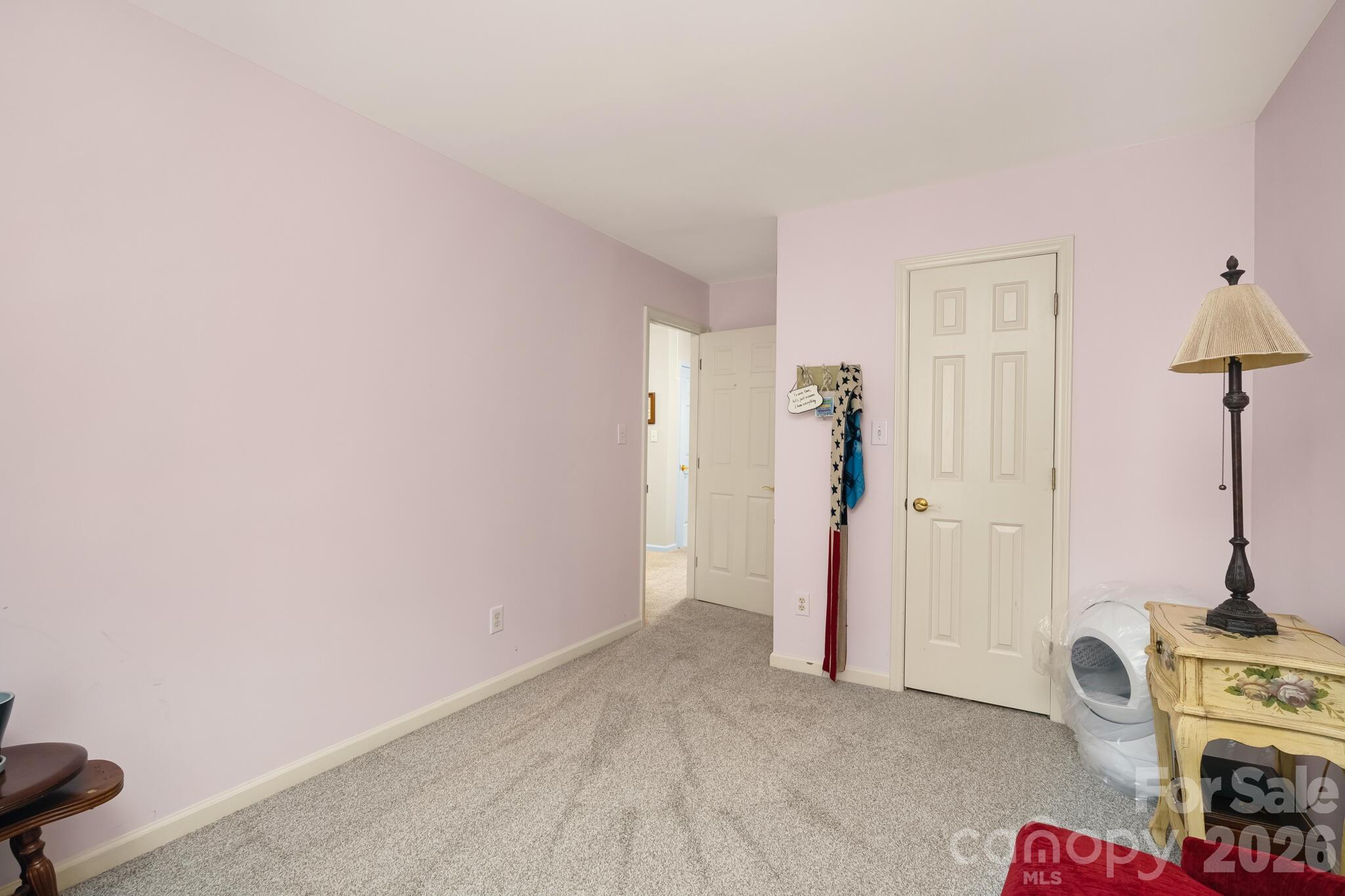 Photo 14 of 6306 Oxwynn Lane, Charlotte, NC