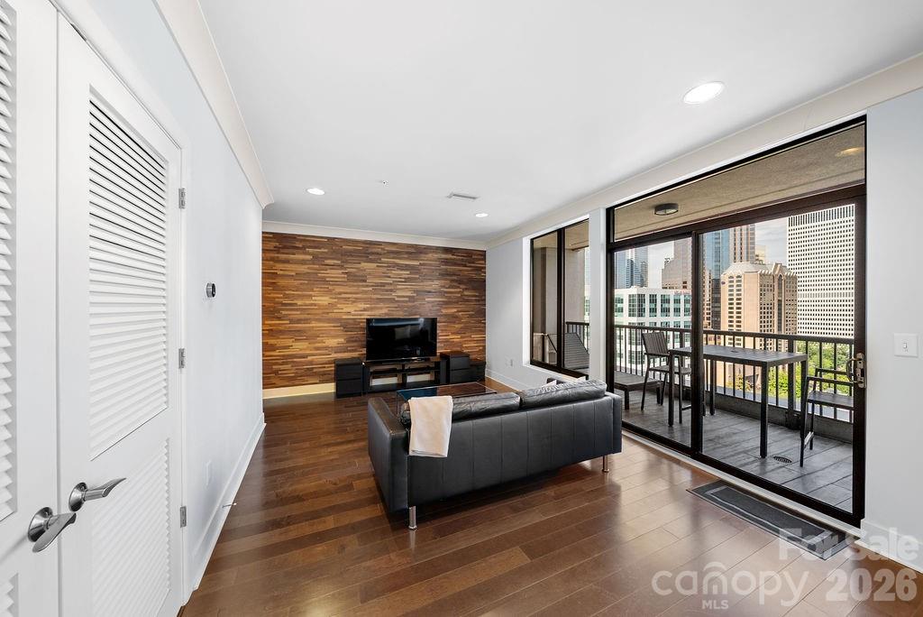 Photo 9 of 222 S Caldwell Street1509, Charlotte, NC
