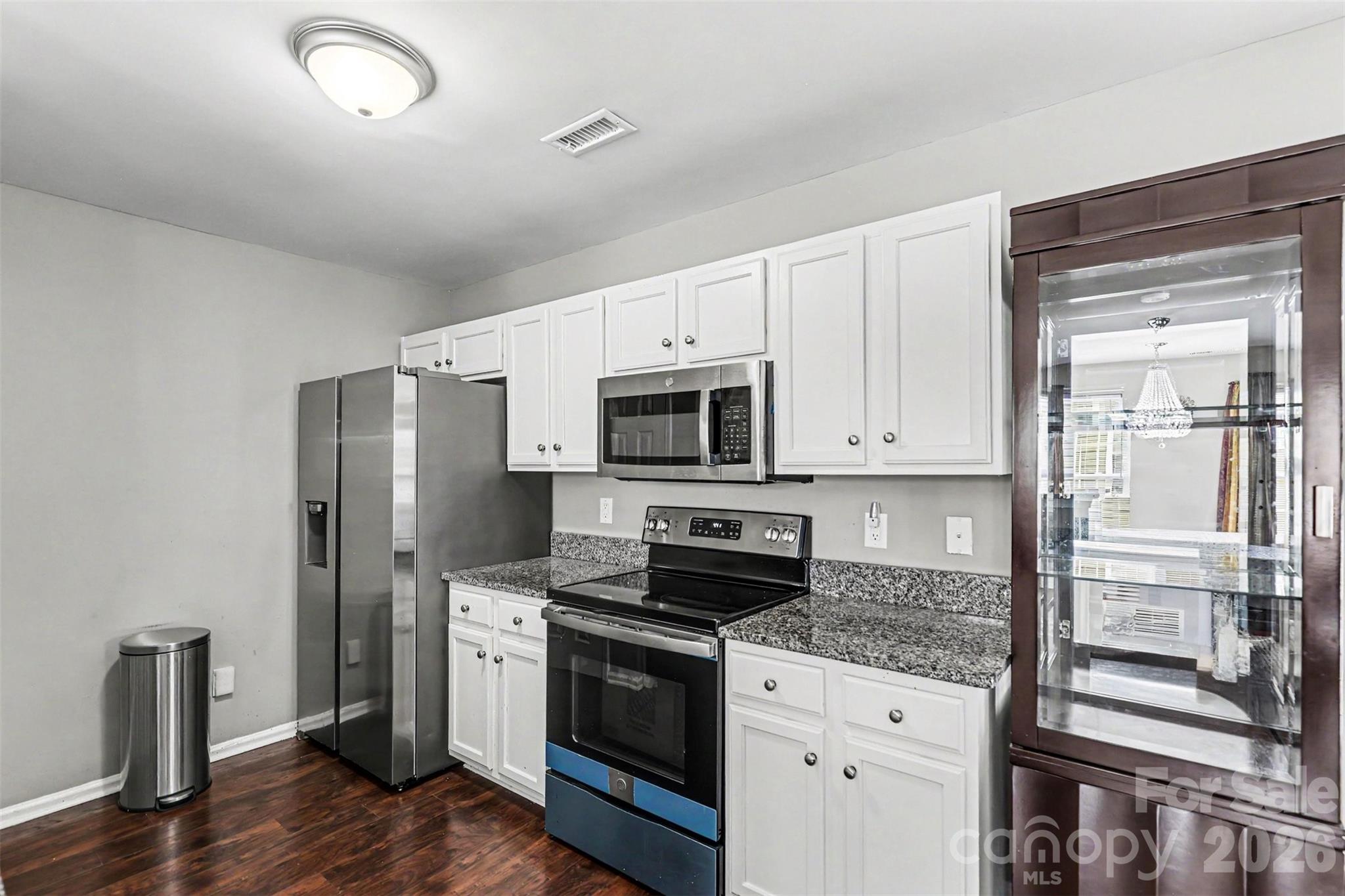 306 Cayman Way, Charlotte, NC - photo 14 of 33