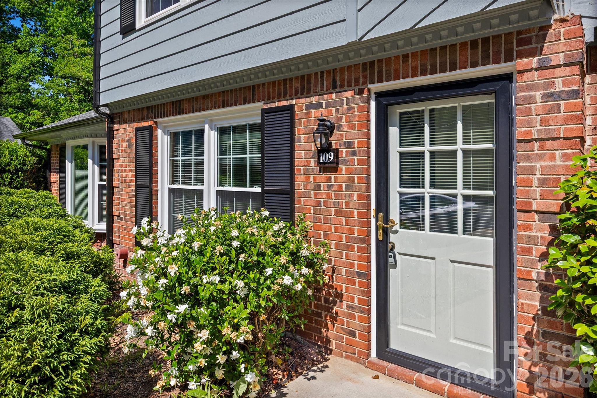 Photo 2 of 109 Angela Court, Fort Mill, SC