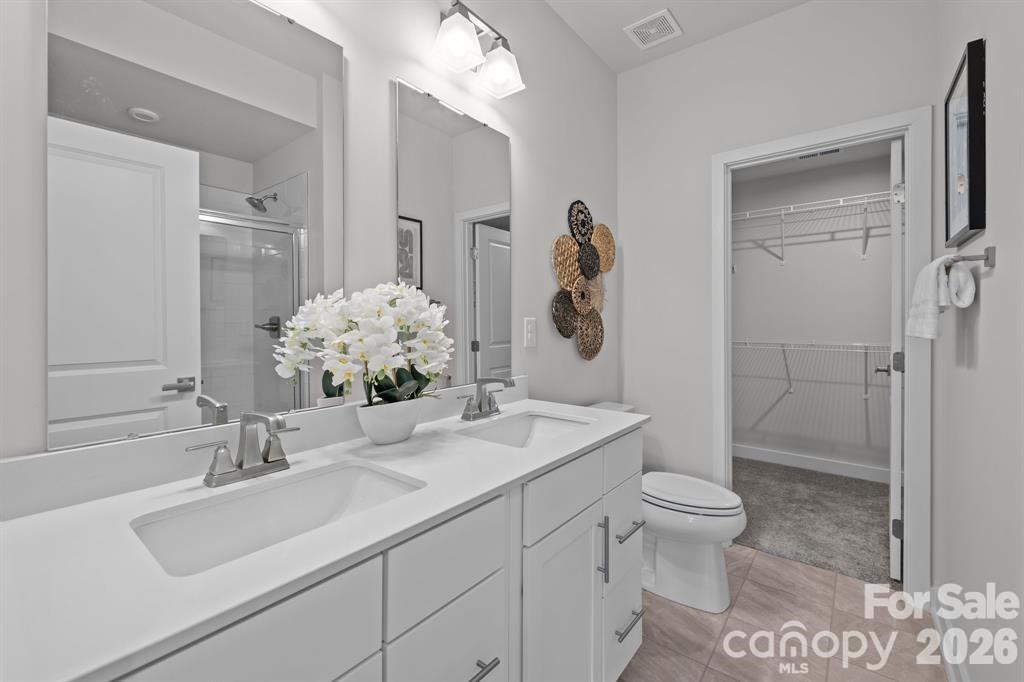 Photo 12 of 3737 S Tryon Street, Charlotte, NC