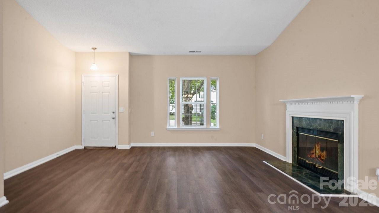 Photo 7 of 5322 Chinemist Court, Charlotte, NC