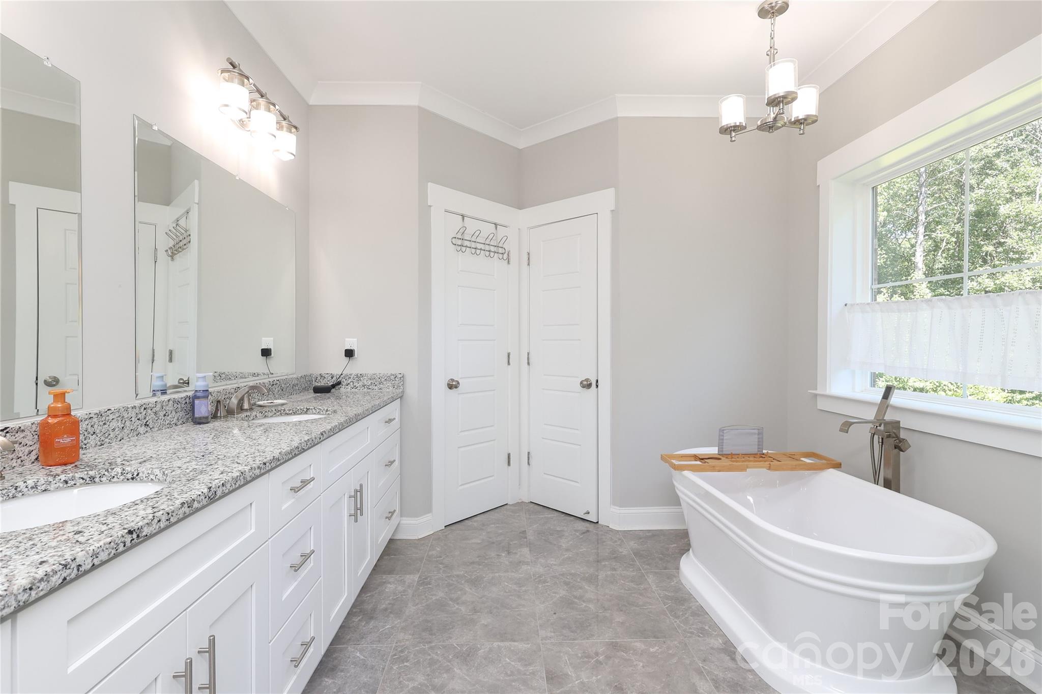 Photo 16 of 10105 Greenwood Court, Charlotte, NC