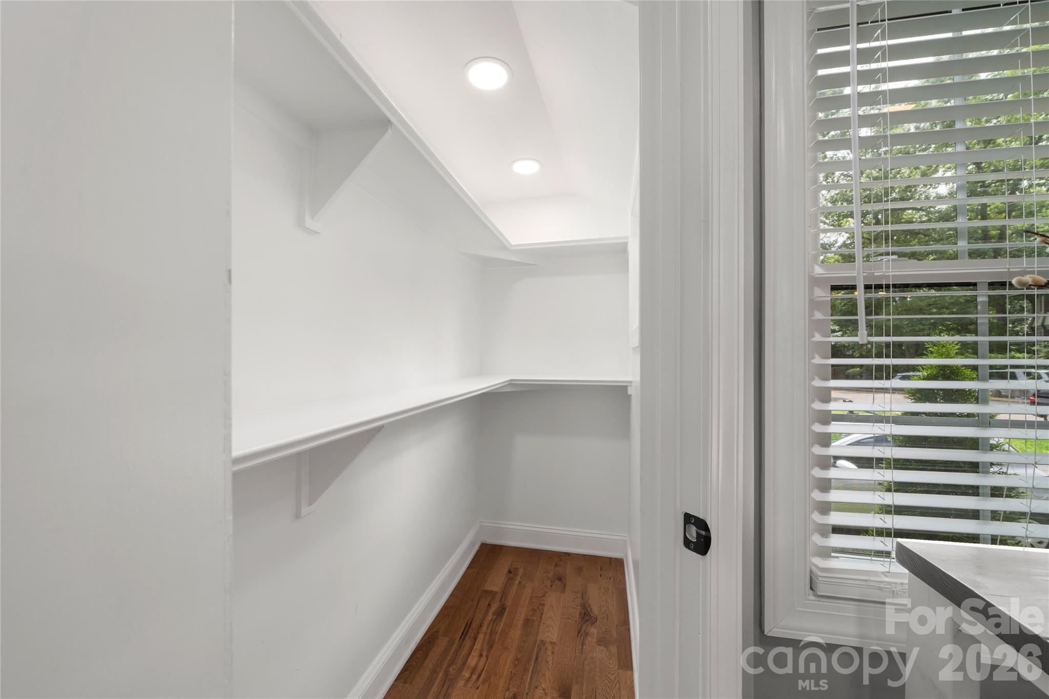 Photo 14 of 1921 Cumberland Avenue, Charlotte, NC