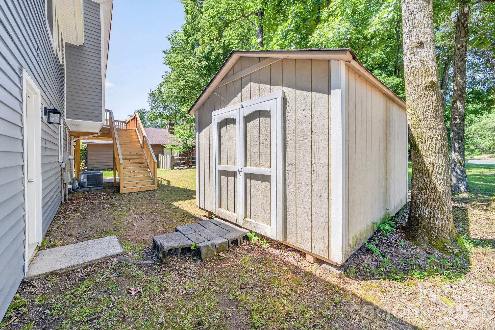 Photo 35 of 10730 Coachman Circle, Charlotte, NC