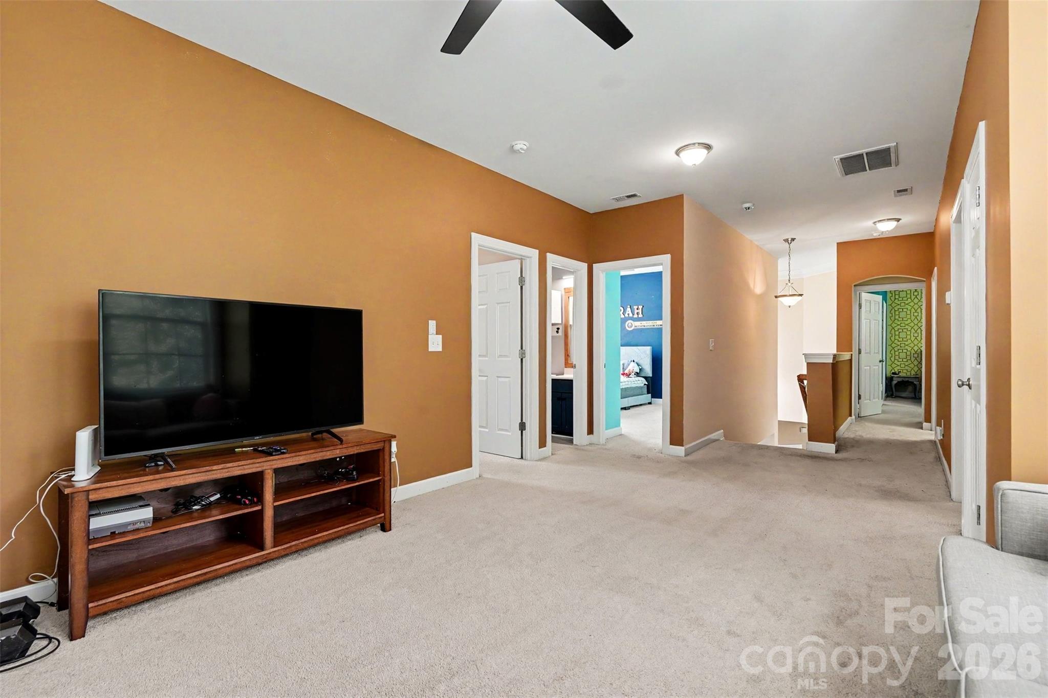 Photo 18 of 8932 Arbor Creek Drive, Charlotte, NC