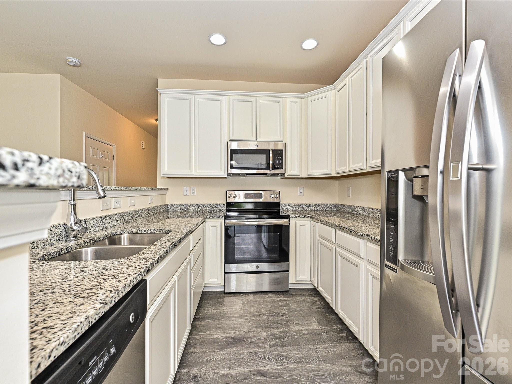 4629 Quinton Lane, Charlotte, NC - photo 9 of 35