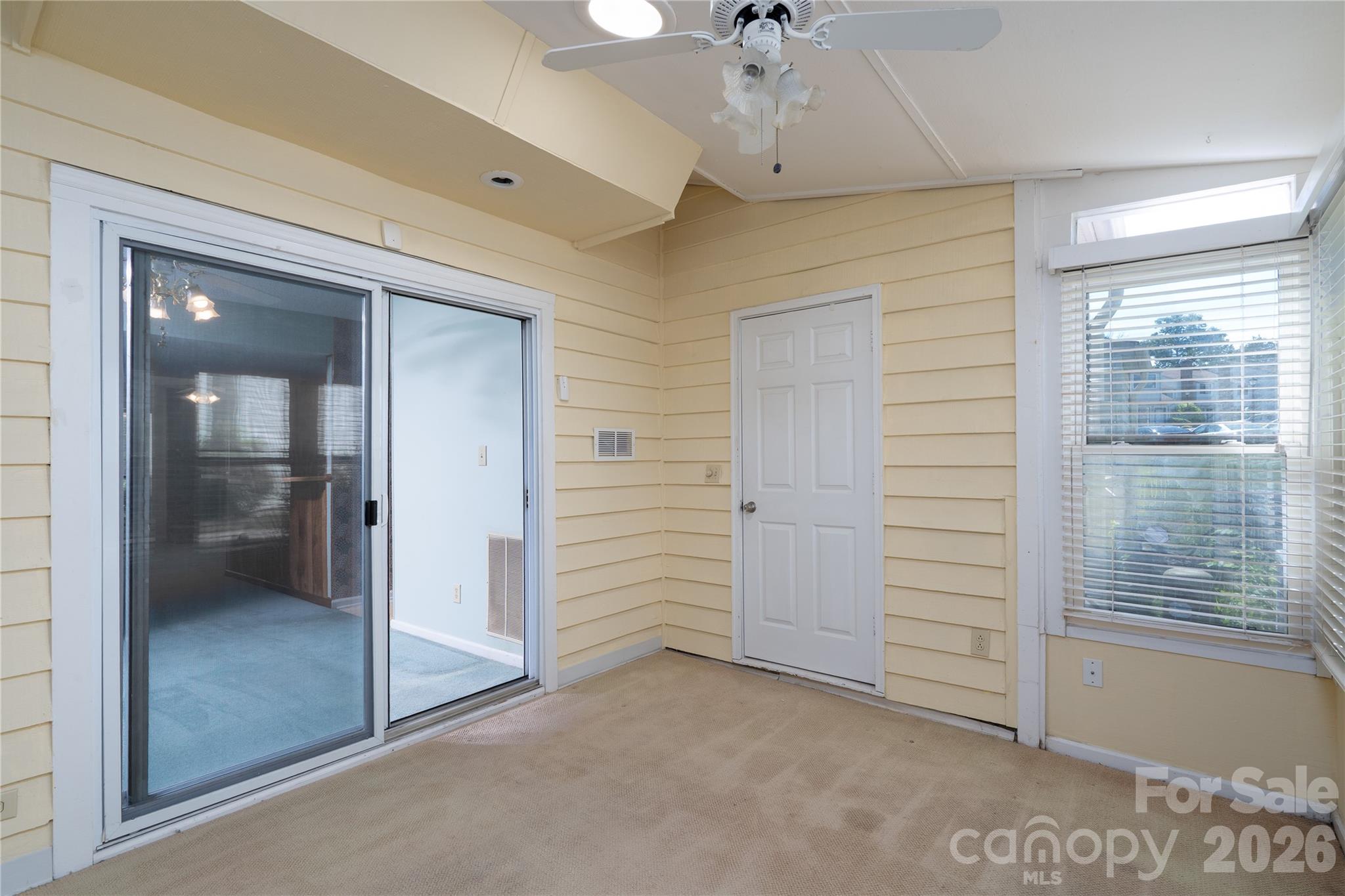 Photo 18 of 10969 Carmel Crossing Road, Charlotte, NC