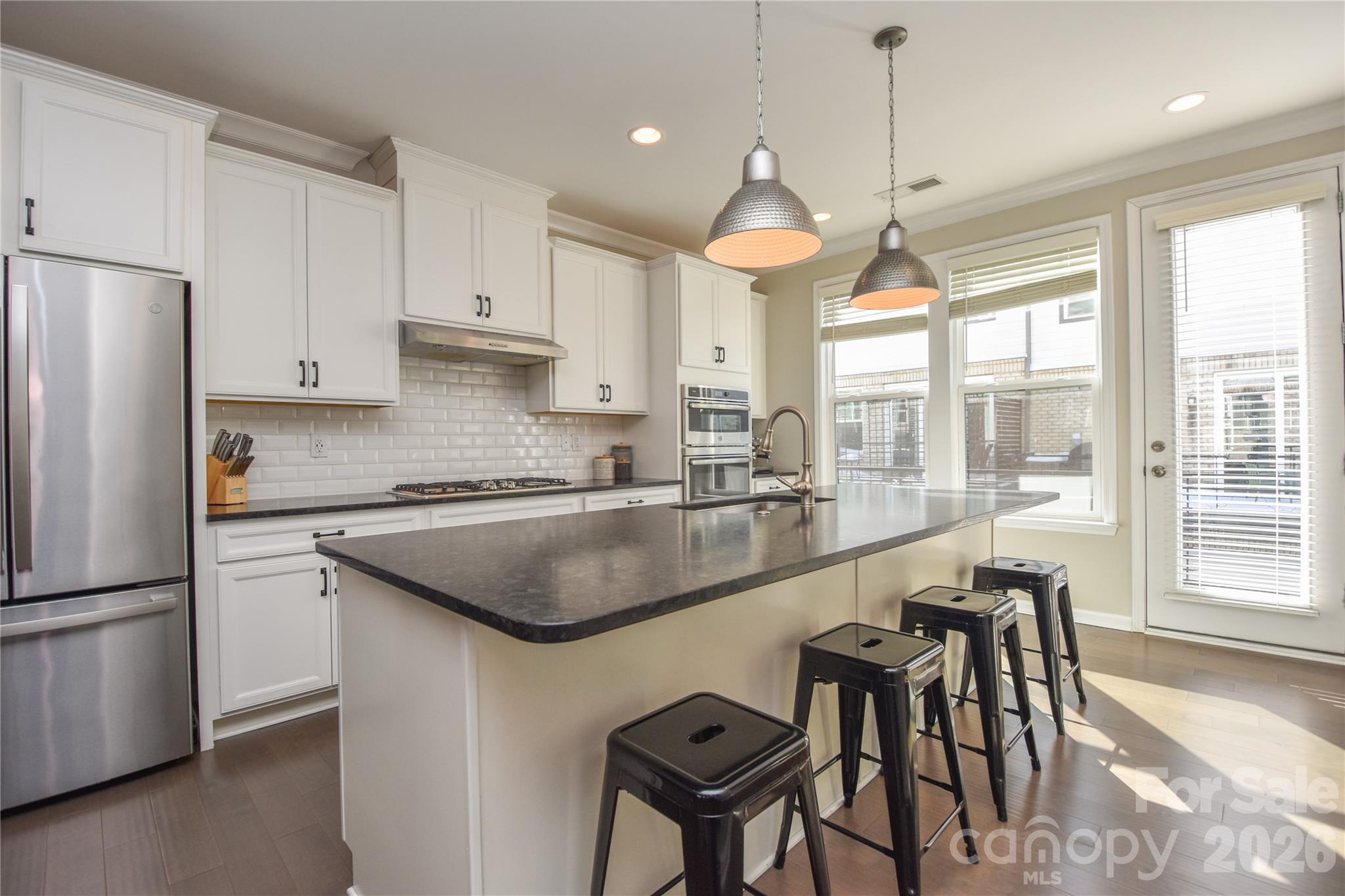 Photo 8 of 612 Tudor Park Way, Charlotte, NC